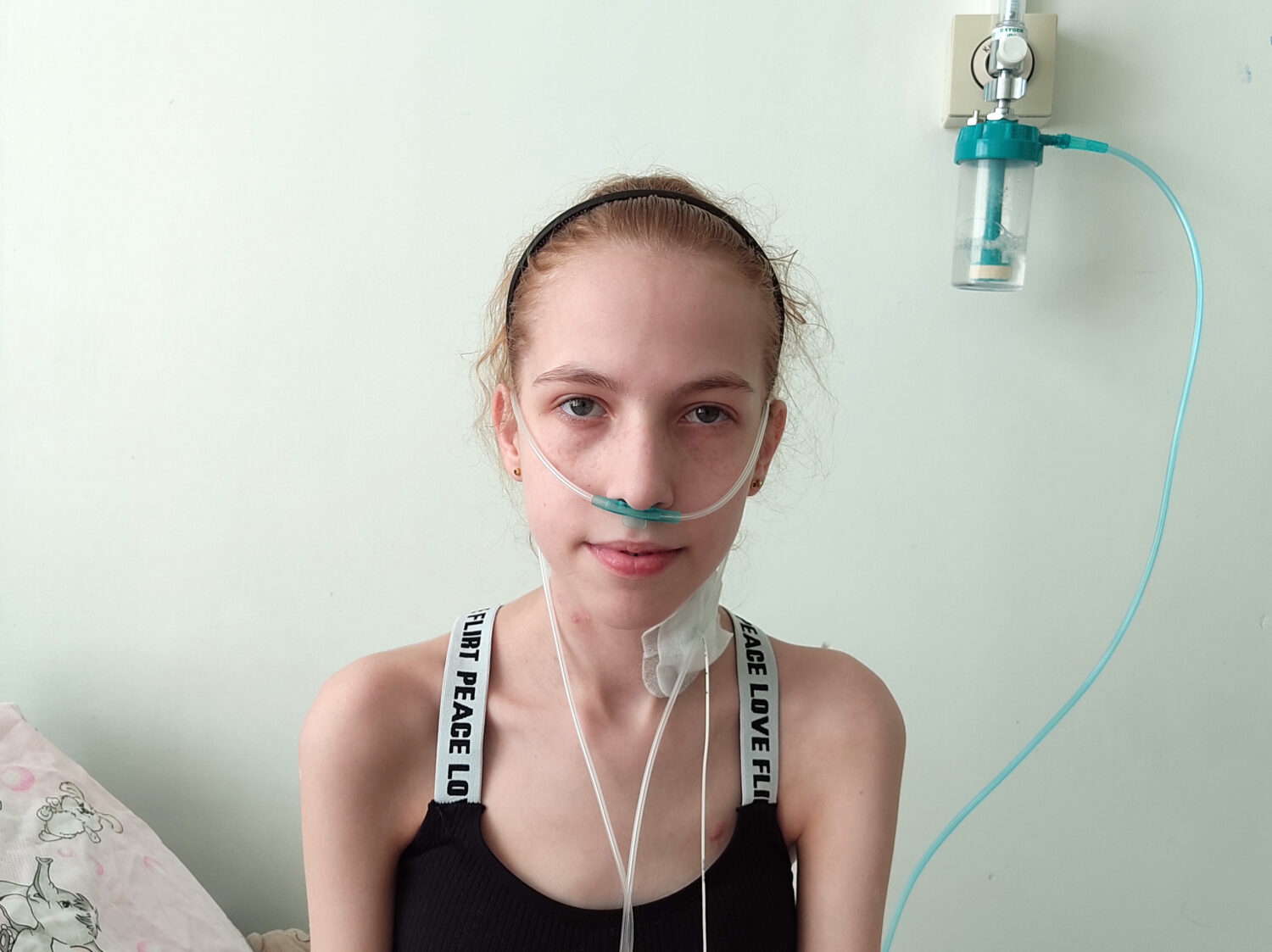 Мухина Валентина. В Новый год Валя мечтала только об одном: дожить бы ...